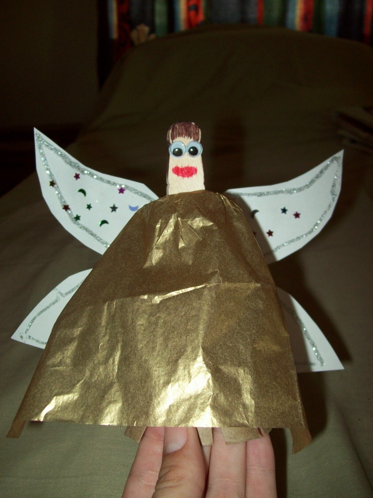Easy Angel Christmas Tree Topper to Make : Arts & Crafts Ideas for Kids ...